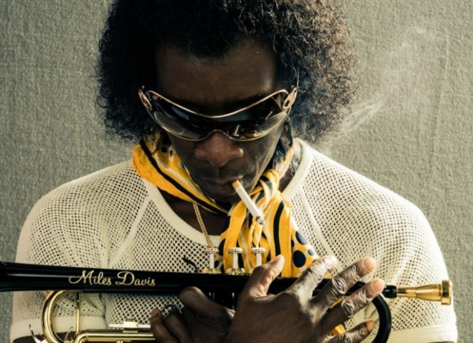 Video. Don Cheadle en la biopic de Miles Davis; trailer y clip de ...